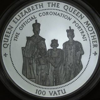 Coin image of reverse of a 5 ounces silver Vanuatu Queen Mother ...